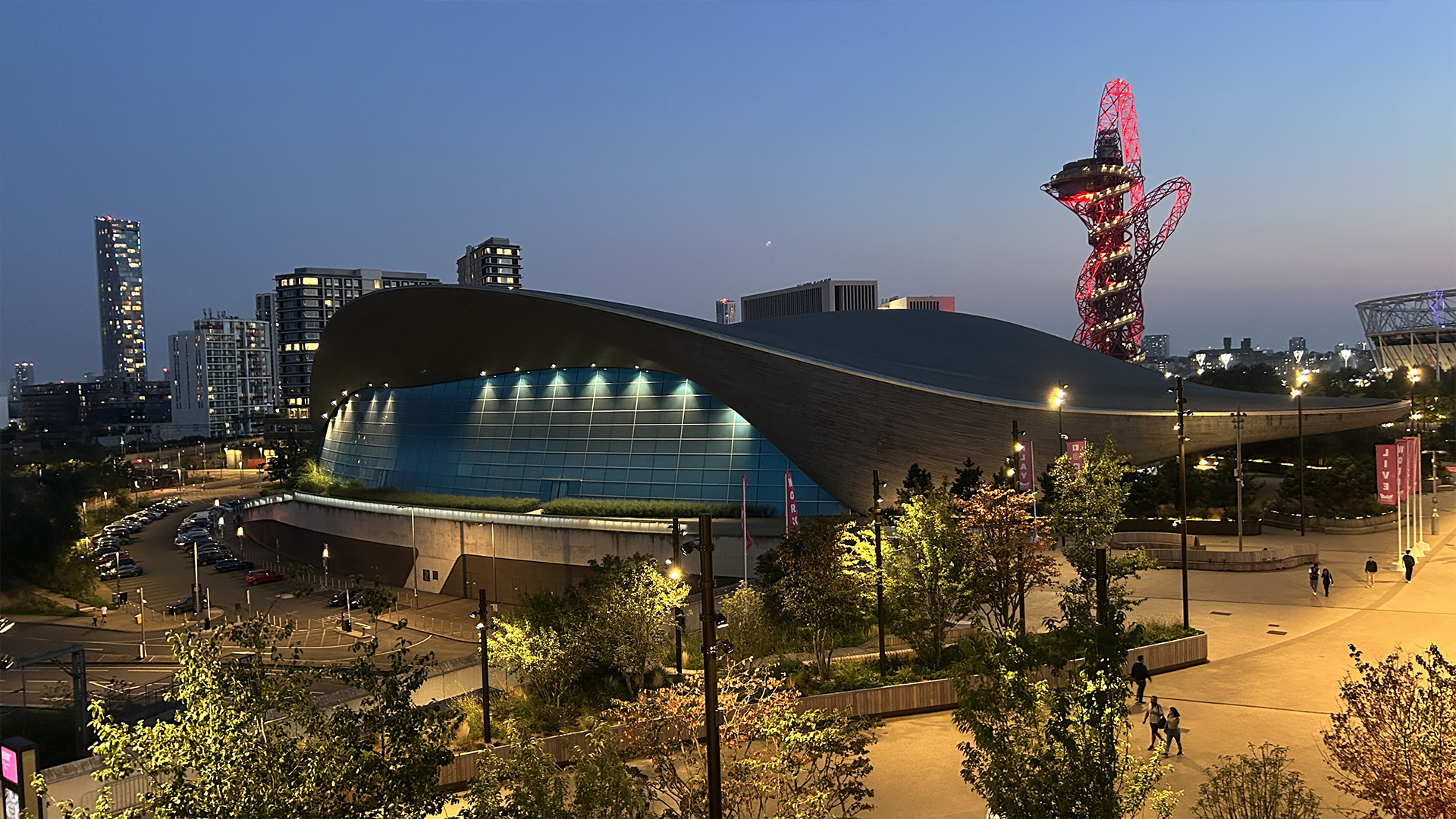 Atlantis & Family Inflatable Sessions - London Aquatics Centre